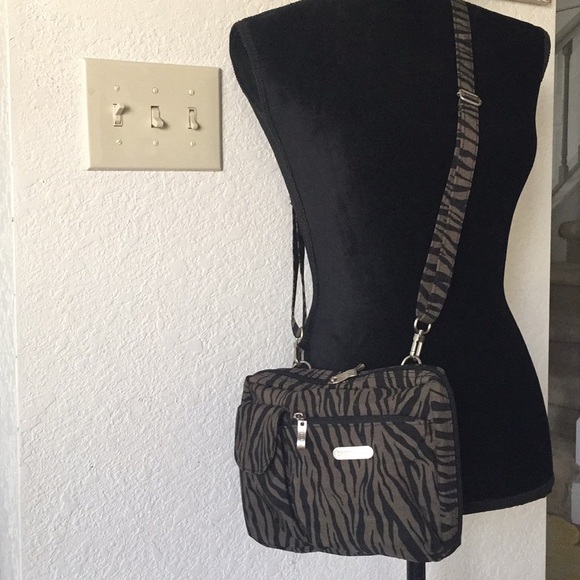 Baggallini | Bags | Baggallini Crossbody In Zebra Print | Poshmark